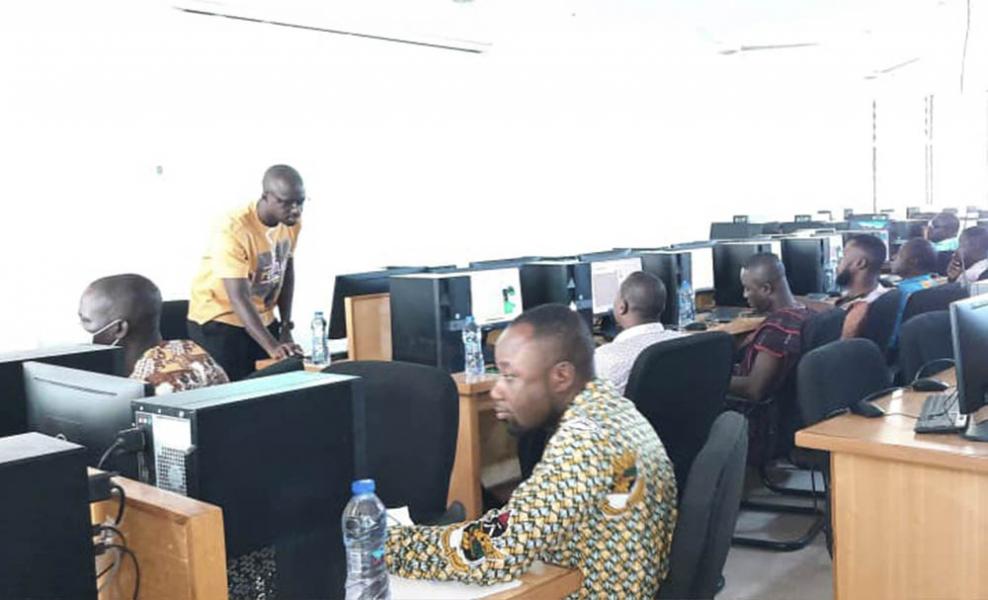 CHS organizes SIS Training for Exam Officers - College of Health ...